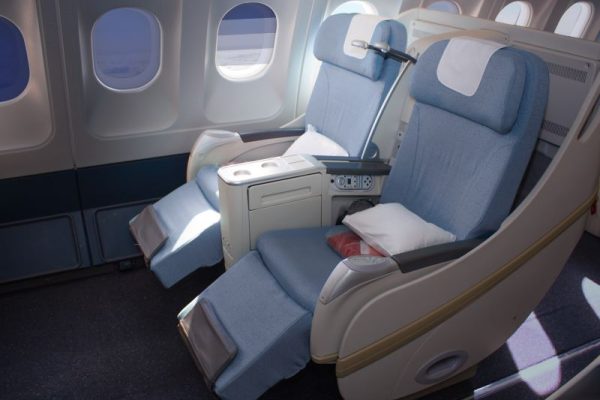 Commercial & Business Aircraft Cabin Shading